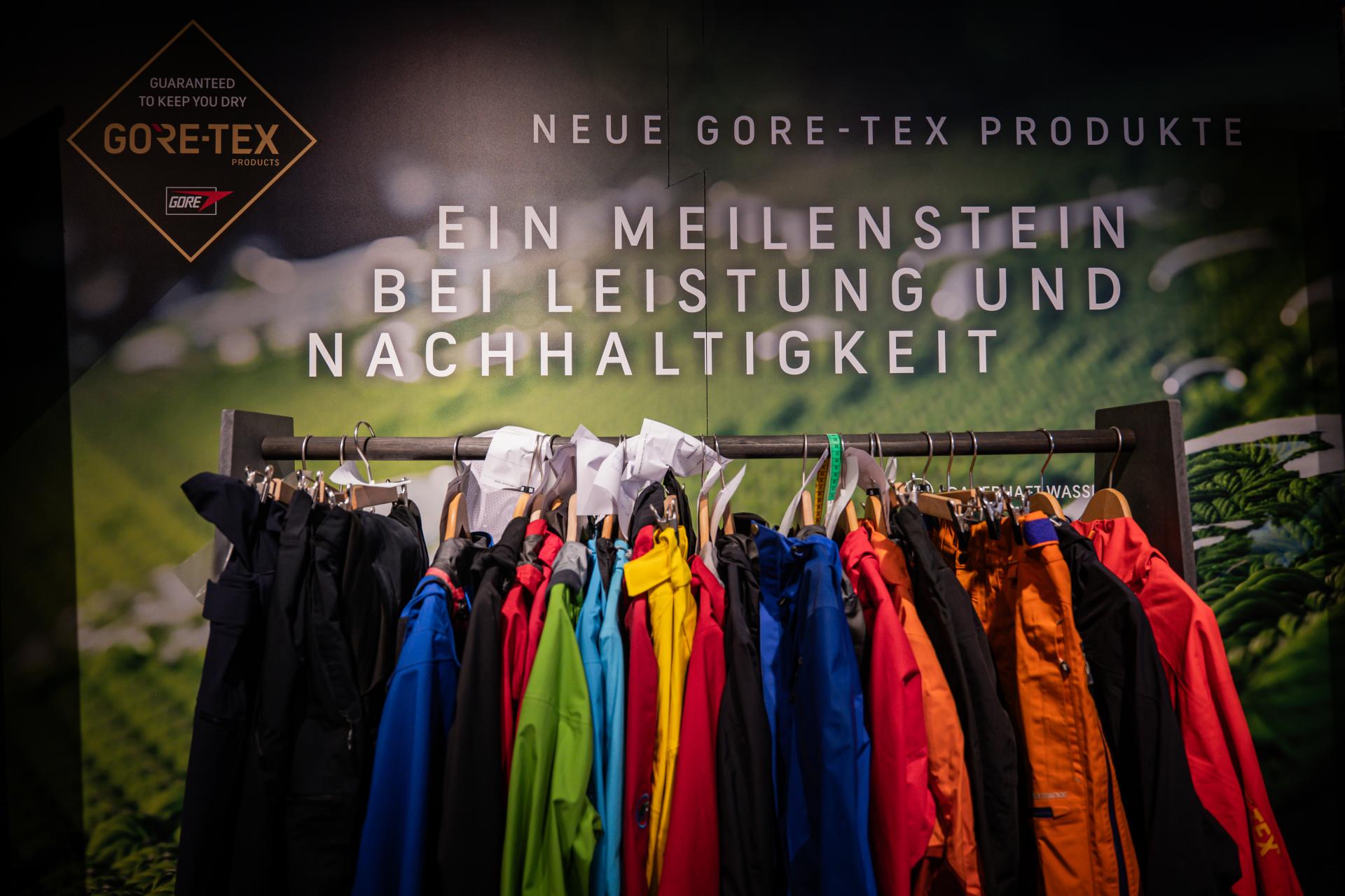 Torn garment? No break necessary | GORE-TEX Brand