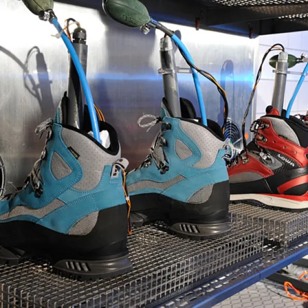 Testing | GORE-TEX Brand