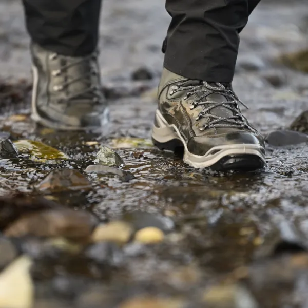 GORE-TEX Products | Footwear | GORE-TEX Brand